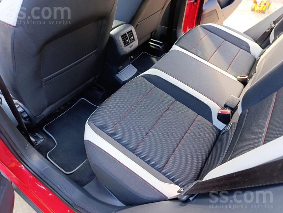 Red Volkswagen T-Roc 2018 in Ogre, with an engine capacity of 1.50 L and mileage of 134 thousand km for 14500 €, photo 12 on AUTOMOTO.COM.LV