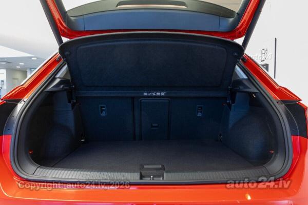 Sarkans Volkswagen T-Roc 2021 Jehvi, ar dzinēja tilpumu 1.50 L un nobraukumu 38 tūkst. km par 21000 €, foto 10 vietnē AUTOMOTO.COM.LV