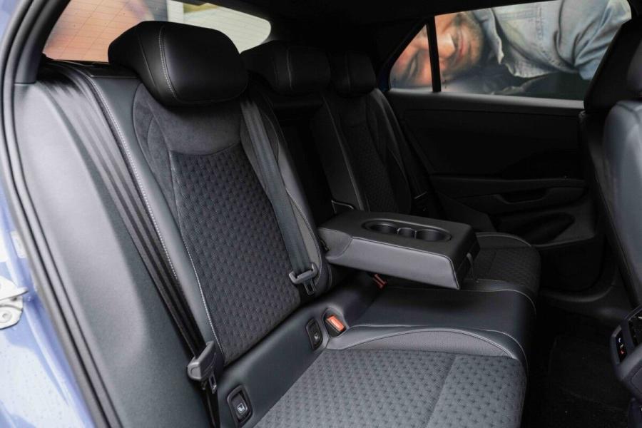 Volkswagen T-Roc 2026 Peetri, ar dzinēja tilpumu 1.50 L un nobraukumu 3 tūkst. km par 36900 €, foto 10 vietnē AUTOMOTO.COM.LV