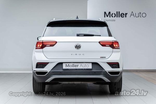 Volkswagen T-Roc 2018 in Tallinn, with an engine capacity of 2.00 L and mileage of 142 thousand km for 18900 €, photo 4 on AUTOMOTO.COM.LV