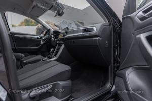 Volkswagen T-Roc 2025 Tallina, ar dzinēja tilpumu 1.50 L un nobraukumu 614 tūkst. km par 29150 €, foto 16 vietnē AUTOMOTO.COM.LV