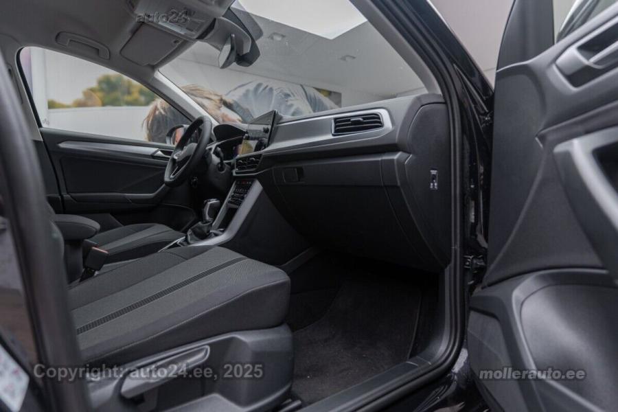 Volkswagen T-Roc 2025 Tallina, ar dzinēja tilpumu 1.50 L un nobraukumu 614 tūkst. km par 29150 €, foto 16 vietnē AUTOMOTO.COM.LV