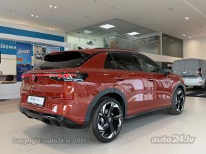 Volkswagen T-Roc 2026 in Parnu, with an engine capacity of 1.50 L and mileage of 1 thousand km for 41243 €, photo 7 on AUTOMOTO.COM.LV