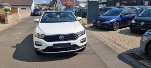 White Volkswagen T-Roc 2021 in Kaunas, with an engine capacity of 1.50 L and mileage of 28 thousand km for 25480 €, photo 8 on AUTOMOTO.COM.LV
