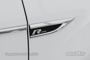 White Volkswagen T-Roc 2021 in Riga, with an engine capacity of 1.50 L and mileage of 57 thousand km for 23468 €, photo 7 on AUTOMOTO.COM.LV