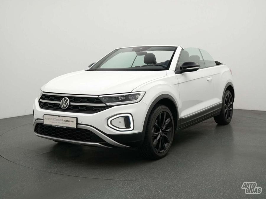 White Volkswagen T-Roc 2022 in Kaunas, with an engine capacity of 1.00 L and mileage of 34 thousand km for 27023 €, photo 2 on AUTOMOTO.COM.LV