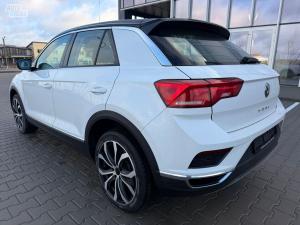 Balts Volkswagen T-Roc 2017 Viļņa, ar dzinēja tilpumu 2.00 L un nobraukumu 169 tūkst. km par 16850 €, foto 6 vietnē AUTOMOTO.COM.LV