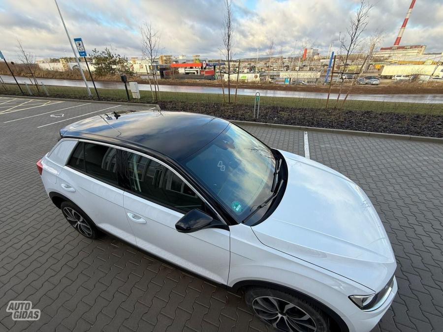 Balts Volkswagen T-Roc 2017 Viļņa, ar dzinēja tilpumu 2.00 L un nobraukumu 169 tūkst. km par 16850 €, foto 13 vietnē AUTOMOTO.COM.LV