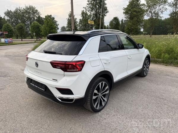 Balts Volkswagen T-Roc 2018 Ogre, ar dzinēja tilpumu 2.00 L un nobraukumu 20 tūkst. km par 16800 €, foto 6 vietnē AUTOMOTO.COM.LV