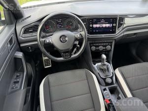 Balts Volkswagen T-Roc 2018 Ogre, ar dzinēja tilpumu 2.00 L un nobraukumu 20 tūkst. km par 28700 €, foto 12 vietnē AUTOMOTO.COM.LV