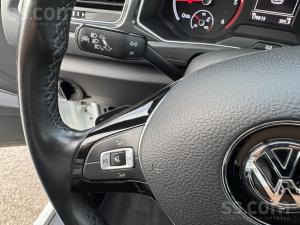 Balts Volkswagen T-Roc 2018 Ogre, ar dzinēja tilpumu 2.00 L un nobraukumu 20 tūkst. km par 28700 €, foto 22 vietnē AUTOMOTO.COM.LV