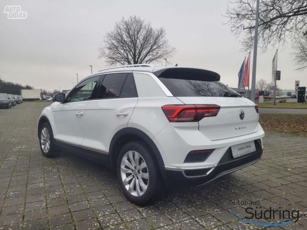 White Volkswagen T-Roc 2018 in Kaunas, with an engine capacity of 1.50 L and mileage of 76 thousand km for 21883 €, photo 8 on AUTOMOTO.COM.LV