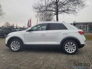 Balts Volkswagen T-Roc 2018 Kauņa, ar dzinēja tilpumu 1.50 L un nobraukumu 76 tūkst. km par 21883 €, foto 9 vietnē AUTOMOTO.COM.LV