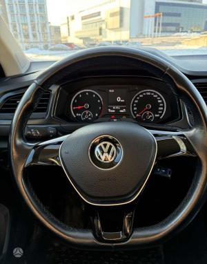 Balts Volkswagen T-Roc 2018 Viļņa, ar dzinēja tilpumu 1.00 L un nobraukumu 113 tūkst. km par 12000 €, foto 8 vietnē AUTOMOTO.COM.LV