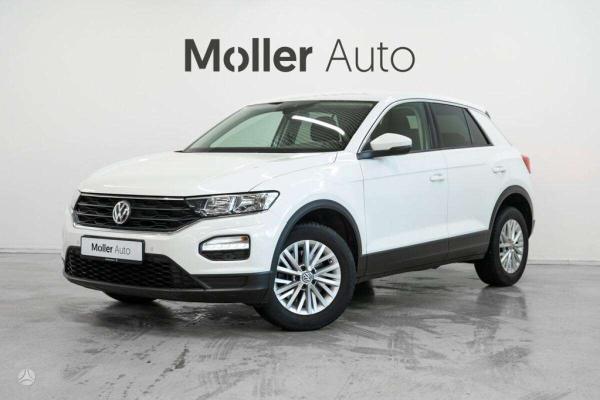 White Volkswagen T-Roc 2018 in Vilnius, with an engine capacity of 1.00 L and mileage of 113 thousand km for 13000 €, photo 1 on AUTOMOTO.COM.LV