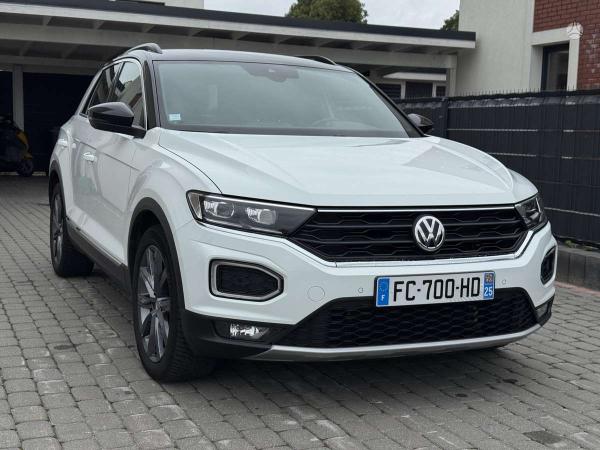 Balts Volkswagen T-Roc 2018 Klaipėda, ar dzinēja tilpumu 1.97 L un nobraukumu 205 tūkst. km par 15900 €, foto 1 vietnē AUTOMOTO.COM.LV