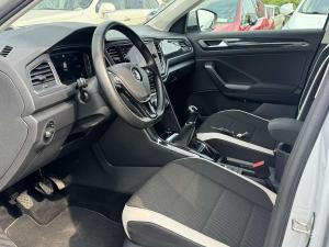 Balts Volkswagen T-Roc 2018 Tauragė, ar dzinēja tilpumu 1.60 L un nobraukumu 148 tūkst. km par 12999 €, foto 8 vietnē AUTOMOTO.COM.LV