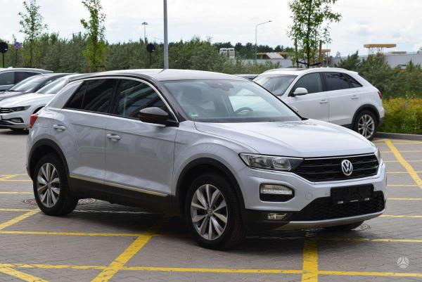 Balts Volkswagen T-Roc 2018 Viļņa, ar dzinēja tilpumu 1.97 L un nobraukumu 198 tūkst. km par 12950 €, foto 3 vietnē AUTOMOTO.COM.LV