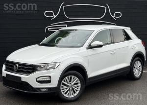 White Volkswagen T-Roc 2018 in Riga, with an engine capacity of 1.60 L and mileage of 179 thousand km for 14900 €, photo  on AUTOMOTO.COM.LV