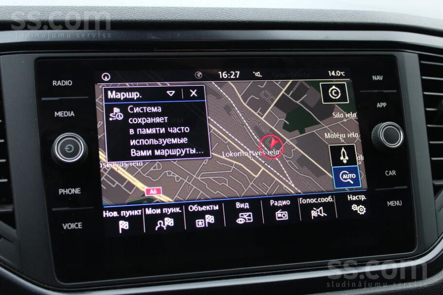 White Volkswagen T-Roc 2018 in Riga, with an engine capacity of 1.60 L and mileage of 179 thousand km for 13500 €, photo 22 on AUTOMOTO.COM.LV