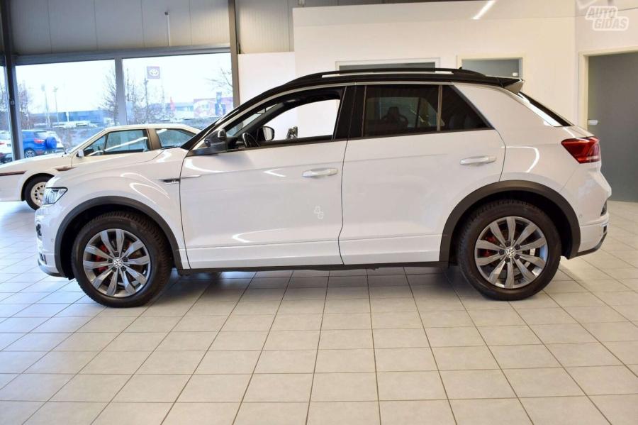 White Volkswagen T-Roc 2019 in Kaunas, with an engine capacity of 2.00 L and mileage of 83 thousand km for 25489 €, photo 5 on AUTOMOTO.COM.LV