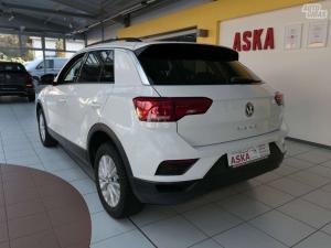 White Volkswagen T-Roc 2019 in Kaunas, with an engine capacity of 1.00 L and mileage of 34 thousand km for 22287 €, photo 6 on AUTOMOTO.COM.LV