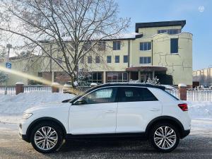 White Volkswagen T-Roc 2019 in Kaunas, with an engine capacity of 2.00 L and mileage of 204 thousand km for 16300 €, photo 5 on AUTOMOTO.COM.LV