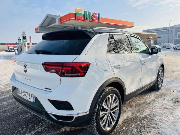 Balts Volkswagen T-Roc 2019 Kauņa, ar dzinēja tilpumu 2.00 L un nobraukumu 202 tūkst. km par 16100 €, foto 2 vietnē AUTOMOTO.COM.LV