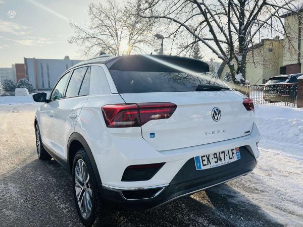 Balts Volkswagen T-Roc 2019 Kauņa, ar dzinēja tilpumu 2.00 L un nobraukumu 202 tūkst. km par 16100 €, foto 3 vietnē AUTOMOTO.COM.LV