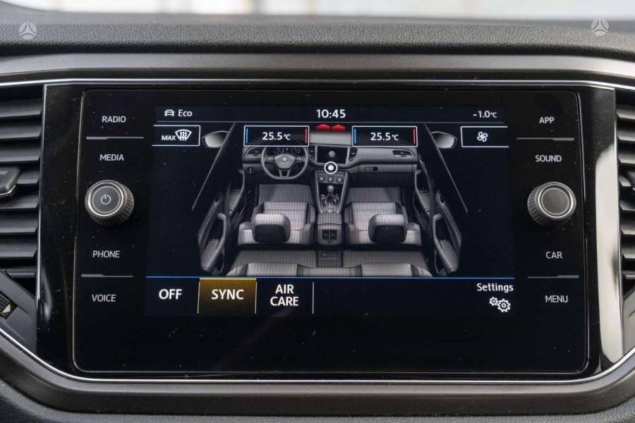 Balts Volkswagen T-Roc 2019 Viļņa, ar dzinēja tilpumu 2.00 L un nobraukumu 85 tūkst. km par 18500 €, foto 15 vietnē AUTOMOTO.COM.LV