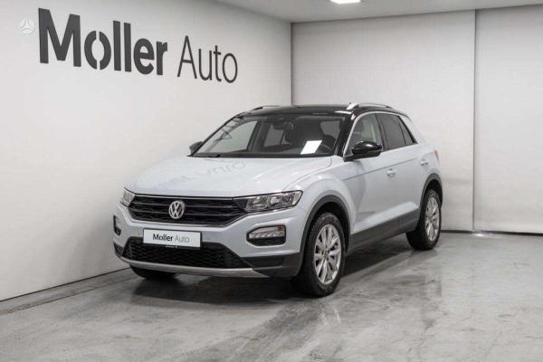 White Volkswagen T-Roc 2019 in Vilnius, with an engine capacity of 1.50 L and mileage of 116 thousand km for 16900 €, photo 1 on AUTOMOTO.COM.LV