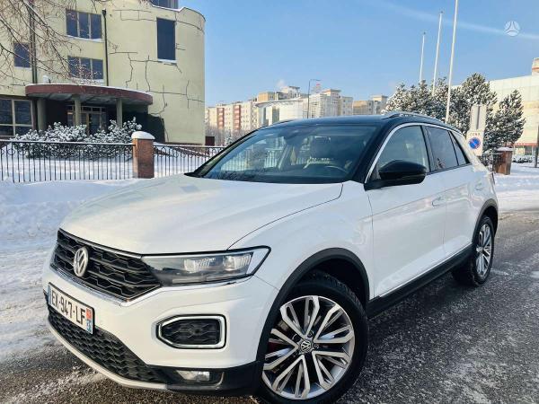 White Volkswagen T-Roc 2019 in Kaunas, with an engine capacity of 2.00 L and mileage of 206 thousand km for 15850 €, photo 1 on AUTOMOTO.COM.LV