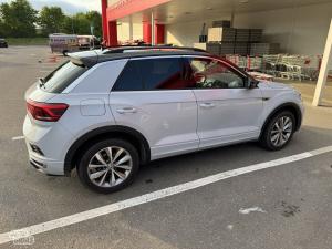 White Volkswagen T-Roc 2019 in Vilnius, with an engine capacity of 2.00 L and mileage of 208 thousand km for 16000 €, photo 6 on AUTOMOTO.COM.LV