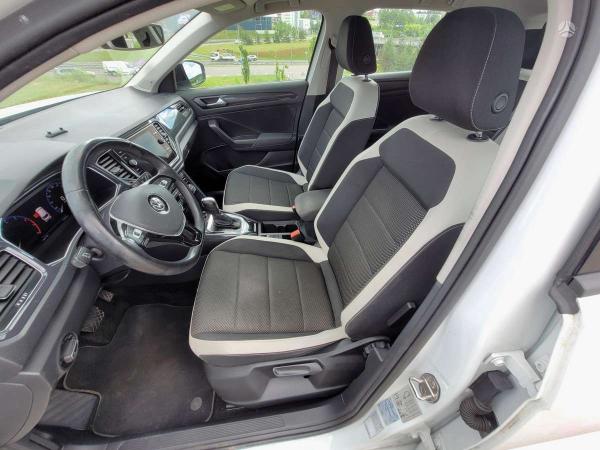 Balts Volkswagen T-Roc 2019 Viļņa, ar dzinēja tilpumu 1.50 L un nobraukumu 152 tūkst. km par 15125 €, foto 10 vietnē AUTOMOTO.COM.LV