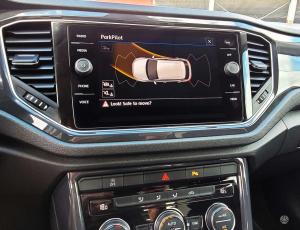 White Volkswagen T-Roc 2019 in Vilnius, with an engine capacity of 1.50 L and mileage of 152 thousand km for 15125 €, photo 20 on AUTOMOTO.COM.LV