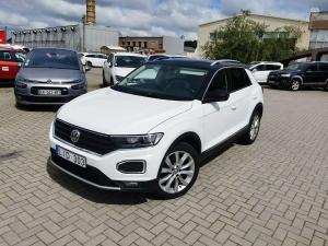 White Volkswagen T-Roc 2019 in Taurage, with an engine capacity of 1.97 L and mileage of 183 thousand km for 15400 €, photo  on AUTOMOTO.COM.LV