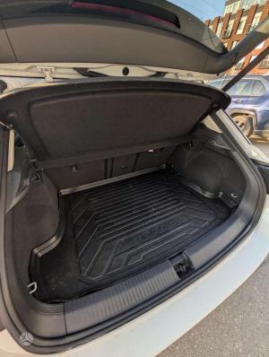 Balts Volkswagen T-Roc 2019 Viļņa, ar dzinēja tilpumu 2.00 L un nobraukumu 87 tūkst. km par 15990 €, foto 13 vietnē AUTOMOTO.COM.LV