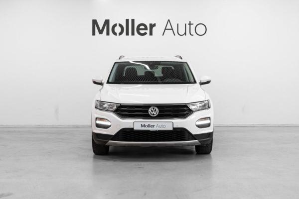 Фольксваген Ти-Рок 2019 в Вильнюс на AUTOMOTO.COM.LV Белый Фольксваген Ти-Рок 2019 в Вильнюс, объемом двигателя 1.50 л и пробегом 91 тыс. км за 17500 €, фото 6 на AUTOMOTO.COM.LV