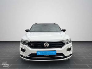 White Volkswagen T-Roc 2020 in Kaunas, with an engine capacity of 2.00 L and mileage of 43 thousand km for 26314 €, photo 5 on AUTOMOTO.COM.LV