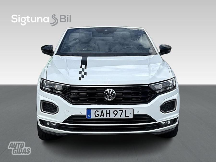 White Volkswagen T-Roc 2020 in Kaunas, with an engine capacity of 0.00 L and mileage of 64 thousand km for 29239 €, photo 9 on AUTOMOTO.COM.LV