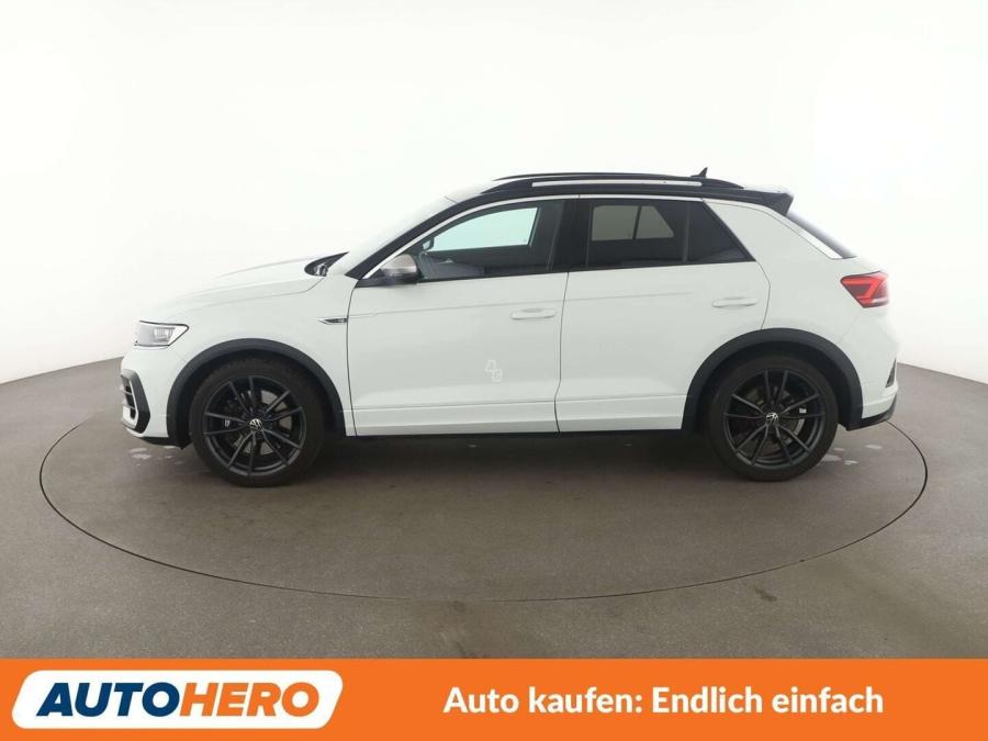 White Volkswagen T-Roc 2020 in Kaunas, with an engine capacity of 2.00 L and mileage of 38 thousand km for 32134 €, photo 3 on AUTOMOTO.COM.LV