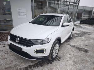 White Volkswagen T-Roc 2020 in Siauliai, with an engine capacity of 1.97 L and mileage of 118 thousand km for 19000 €, photo 2 on AUTOMOTO.COM.LV