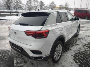 White Volkswagen T-Roc 2020 in Siauliai, with an engine capacity of 1.97 L and mileage of 118 thousand km for 19000 €, photo 4 on AUTOMOTO.COM.LV