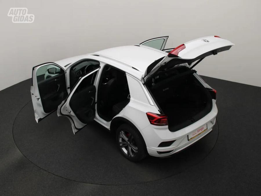 Balts Volkswagen T-Roc 2020 Viļņa, ar dzinēja tilpumu 1.50 L un nobraukumu 227 tūkst. km par 15599 €, foto 14 vietnē AUTOMOTO.COM.LV