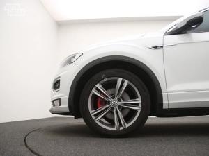 Balts Volkswagen T-Roc 2020 Viļņa, ar dzinēja tilpumu 1.50 L un nobraukumu 227 tūkst. km par 15599 €, foto 29 vietnē AUTOMOTO.COM.LV