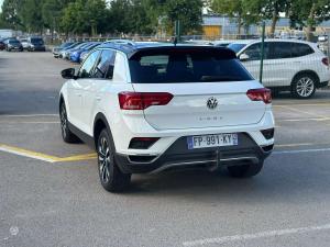 White Volkswagen T-Roc 2020 in Klaipeda, with an engine capacity of 2.00 L and mileage of 211 thousand km for 15500 €, photo 13 on AUTOMOTO.COM.LV