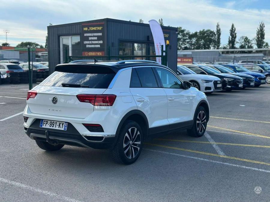 Balts Volkswagen T-Roc 2020 Klaipėda, ar dzinēja tilpumu 2.00 L un nobraukumu 212 tūkst. km par 13900 €, foto 11 vietnē AUTOMOTO.COM.LV