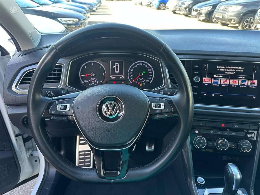Balts Volkswagen T-Roc 2020 Klaipėda, ar dzinēja tilpumu 2.00 L un nobraukumu 212 tūkst. km par 13900 €, foto 17 vietnē AUTOMOTO.COM.LV