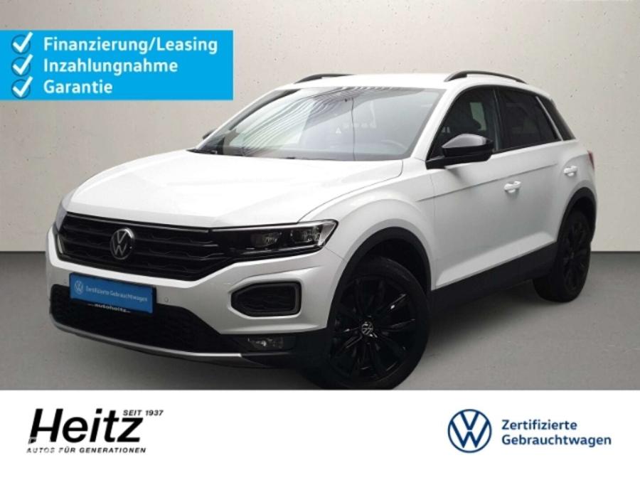 White Volkswagen T-Roc 2021 in Kaunas, with an engine capacity of 2.00 L and mileage of 18 thousand km for 30630 €, photo 1 on AUTOMOTO.COM.LV