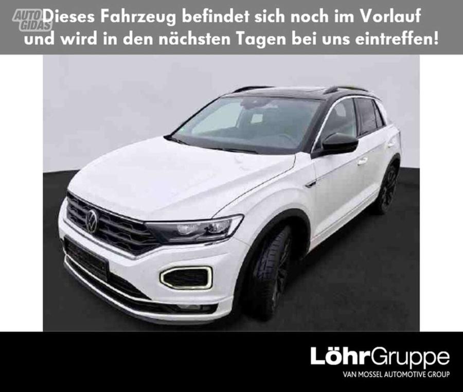 White Volkswagen T-Roc 2021 in Kaunas, with an engine capacity of 1.50 L and mileage of 34 thousand km for 29569 €, photo 1 on AUTOMOTO.COM.LV